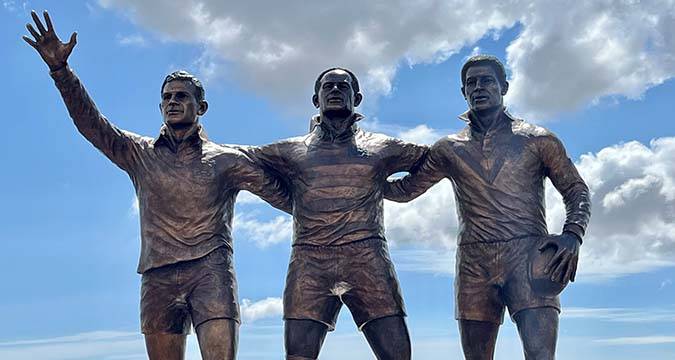 welsh statue – Total Rugby League