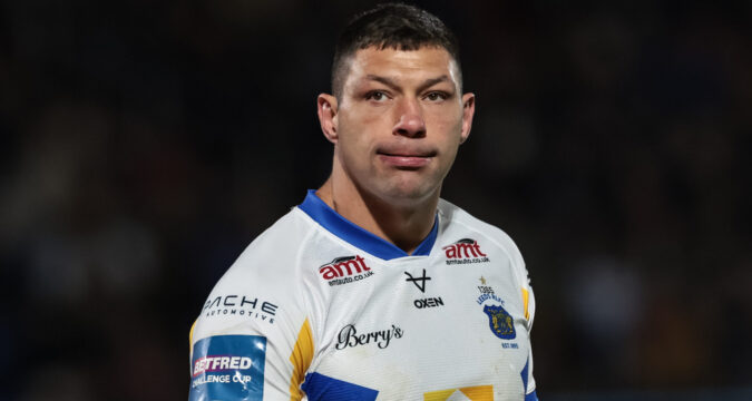 Brad Arthur gives latest on Ryan Hall future at Leeds Rhinos – Total ...