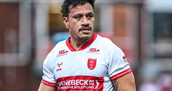 Sauaso Sue future latest as Willie Peters backs Hull KR forward ...